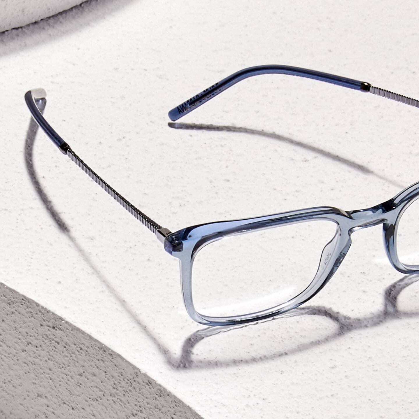 Contemporary curves eyeglasses style | LensCrafters®: Prescription ...
